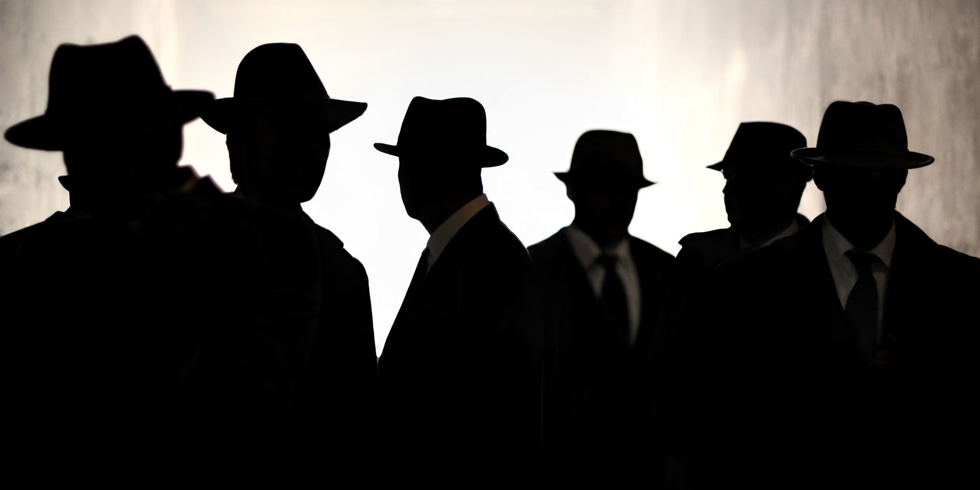 Top 6 tools for spying on your competitors